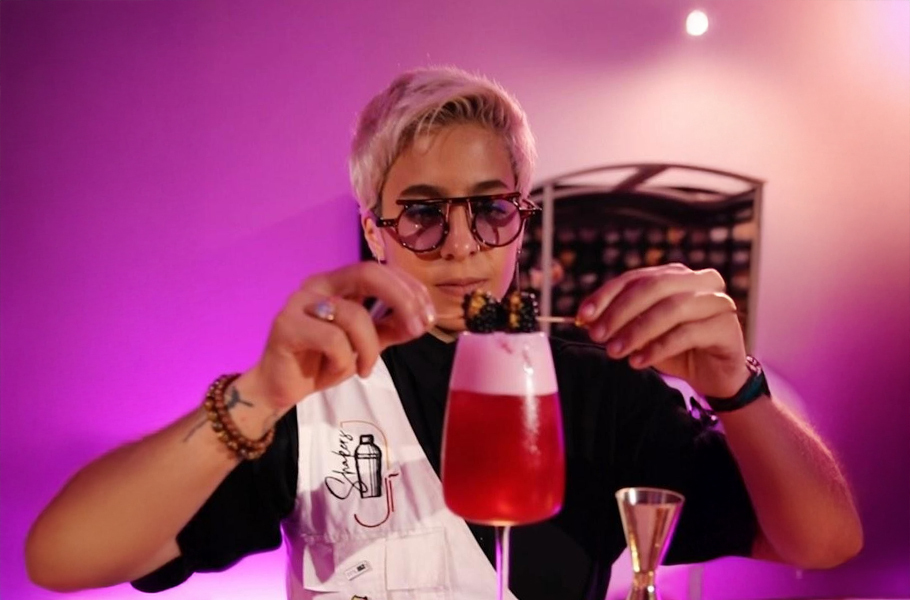 ILoveQatar.net | Live food & beverage catering carts in Qatar