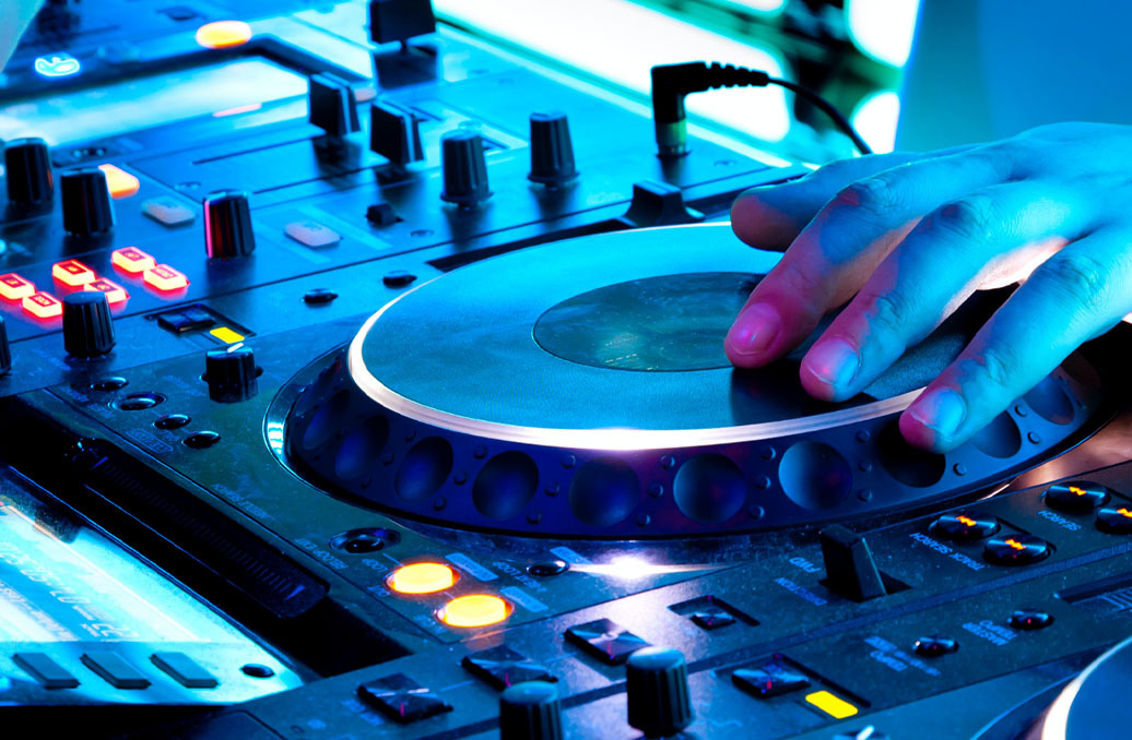 ILoveQatar.net | Pick up a hobby with these classes or activities in Qatar