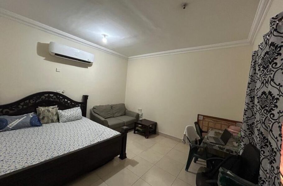 ILoveQatar.net | Family Room available for rent in Ain Khalid