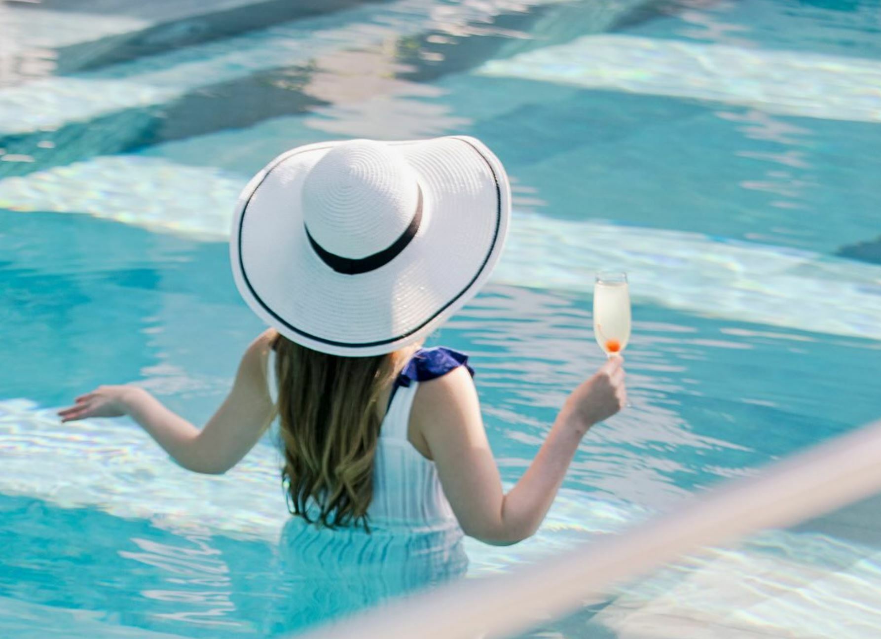 ILoveQatar.net | Hotels with infinity & rooftop pools in Qatar