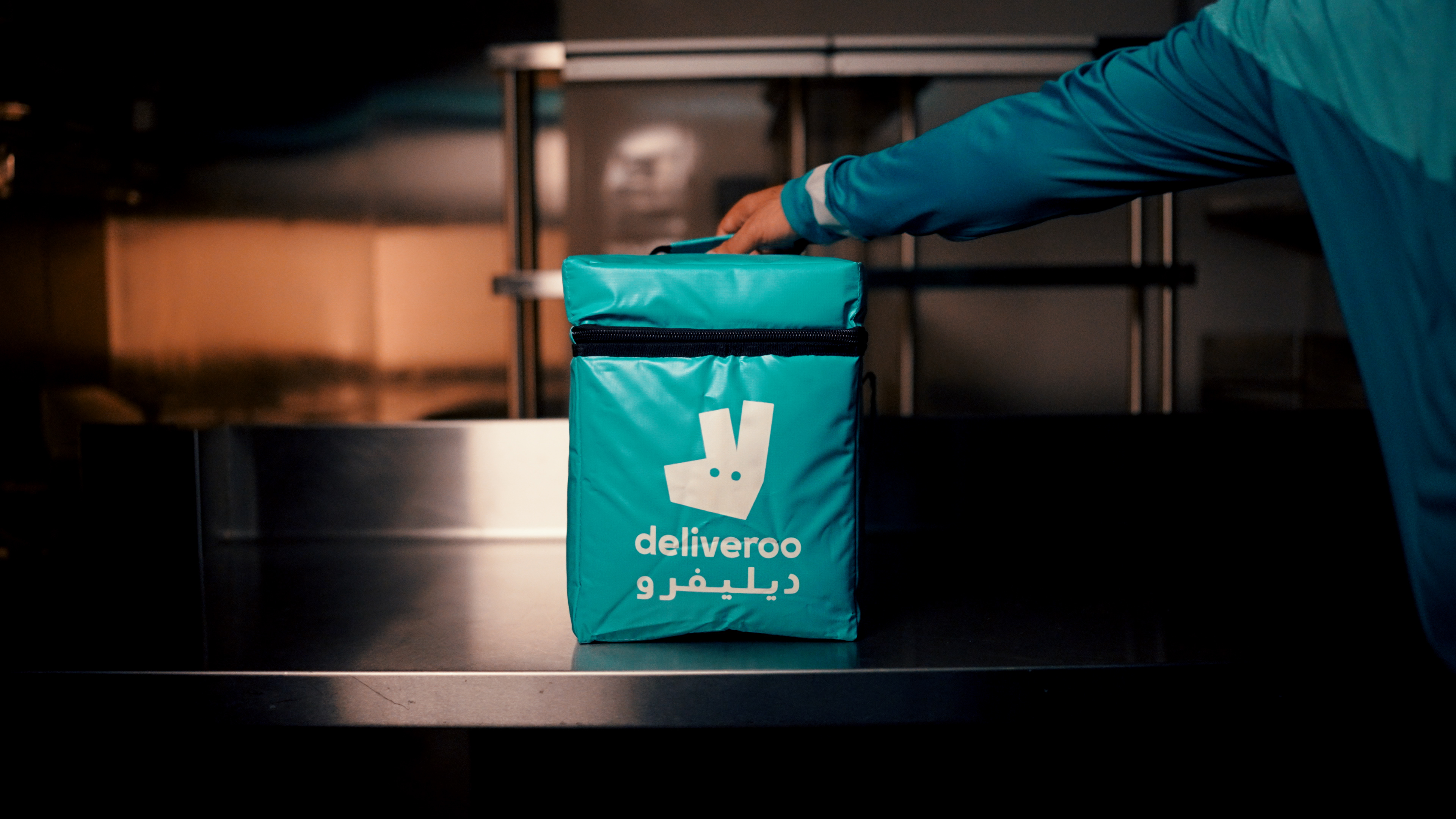 ILoveQatar.net | Food delivery service Deliveroo has arrived in Qatar