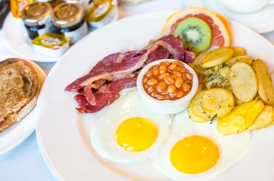 ILoveQatar.net | Places to try a full English/American breakfast in Qatar