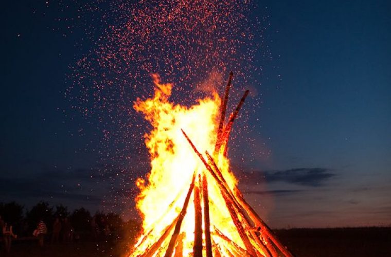 ILoveQatar.net | Bonfire Night