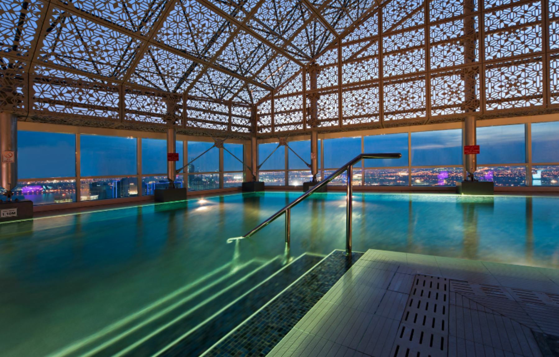 ILoveQatar.net | Hotels with infinity & rooftop pools in Qatar