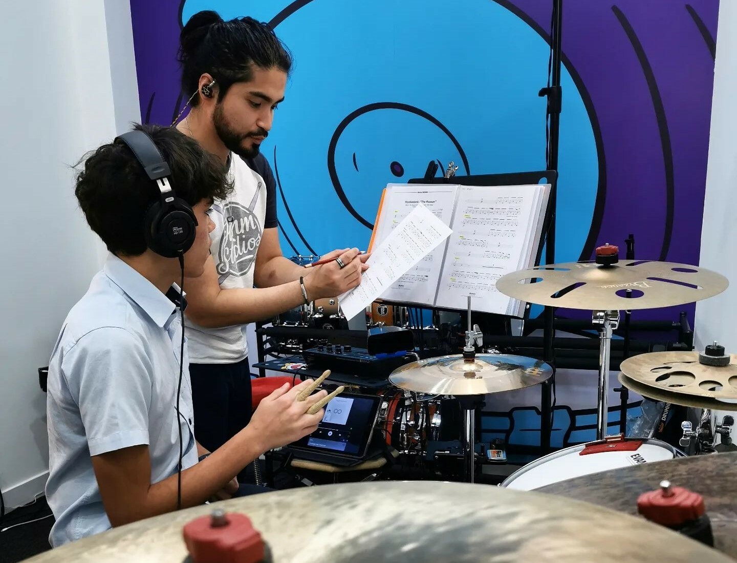 ILoveQatar.net | Where to learn to play musical instruments in Qatar