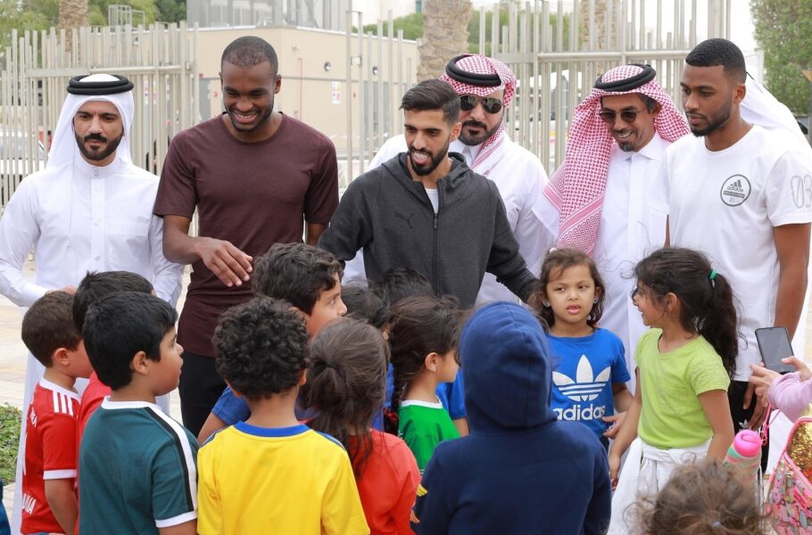 ILoveQatar.net | Qatar's National Football team visits Qatar Academy