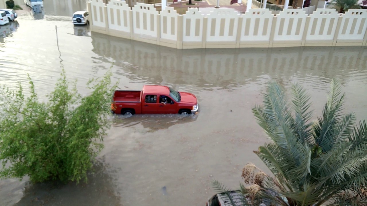 ILoveQatar.net | Severe flooding in Qatar as heavy rainfall ensues!