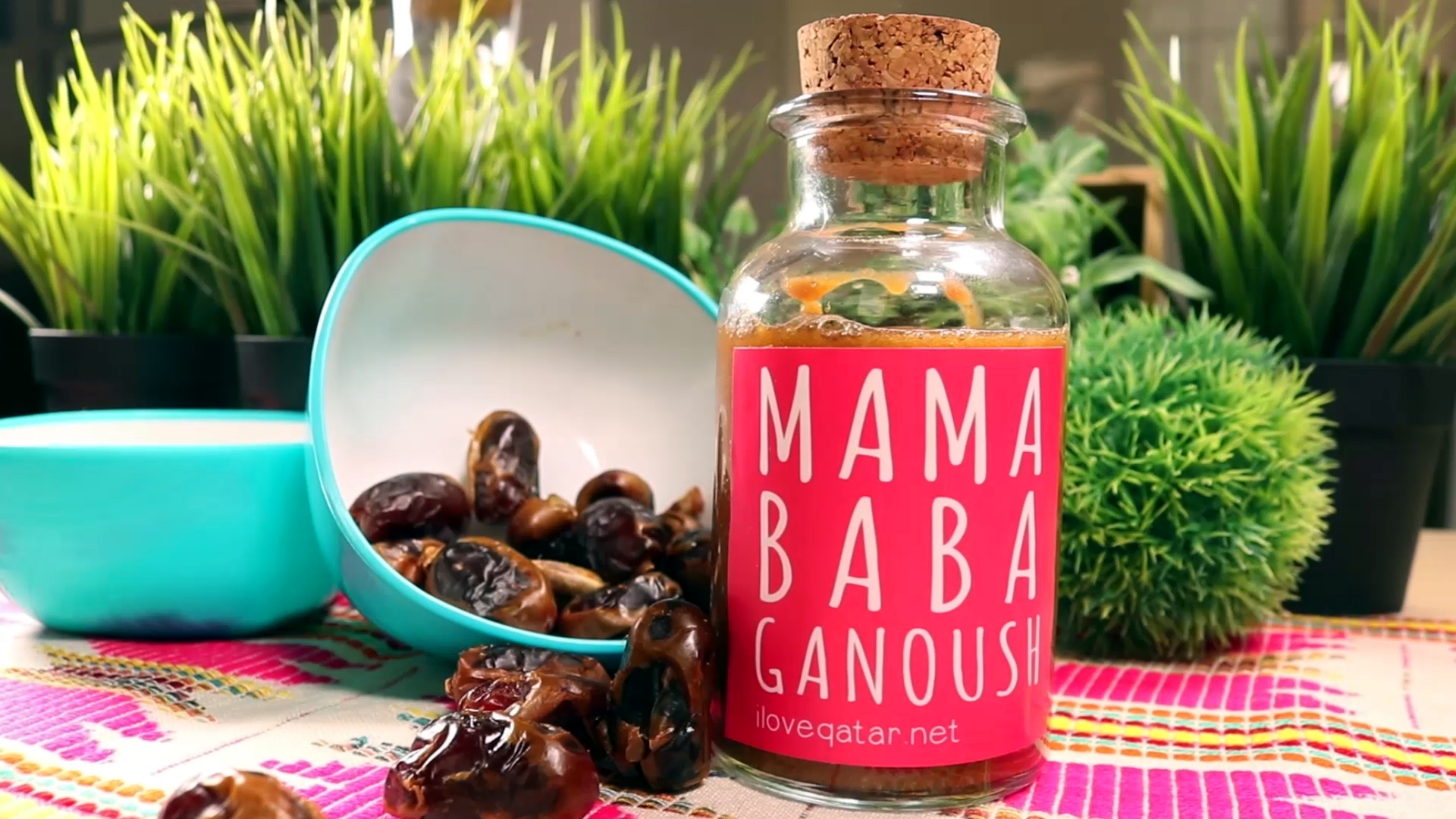 ILoveQatar.net | Ramadan recipes: Simple sweet syrup from Qatari dates!