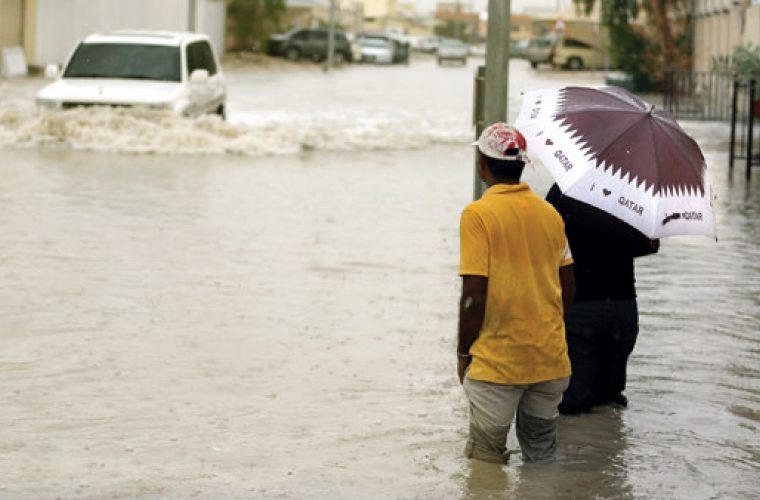 ILoveQatar.net | Heavy rain lashes Doha