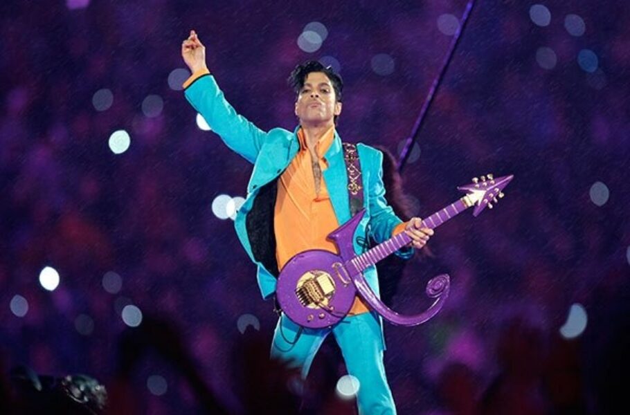 ILoveQatar.net | Singer Prince dies at 57