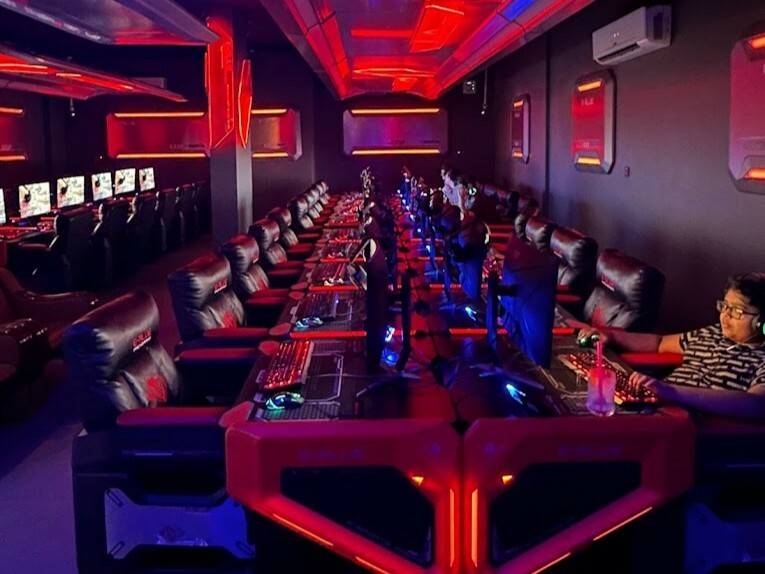 ILoveQatar.net | Where to play PC & console games in Qatar (gaming centers)