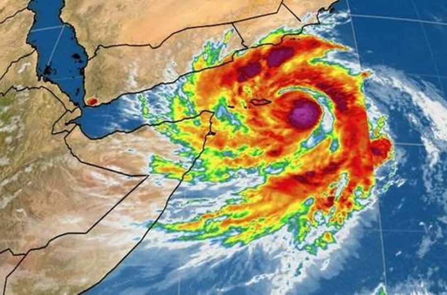 ILoveQatar.net | Flights affected as cyclone approaches Omani coast