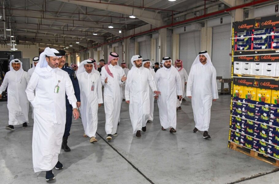 ILoveQatar.net | Municipality Minister praises readiness at Abu Samra ...