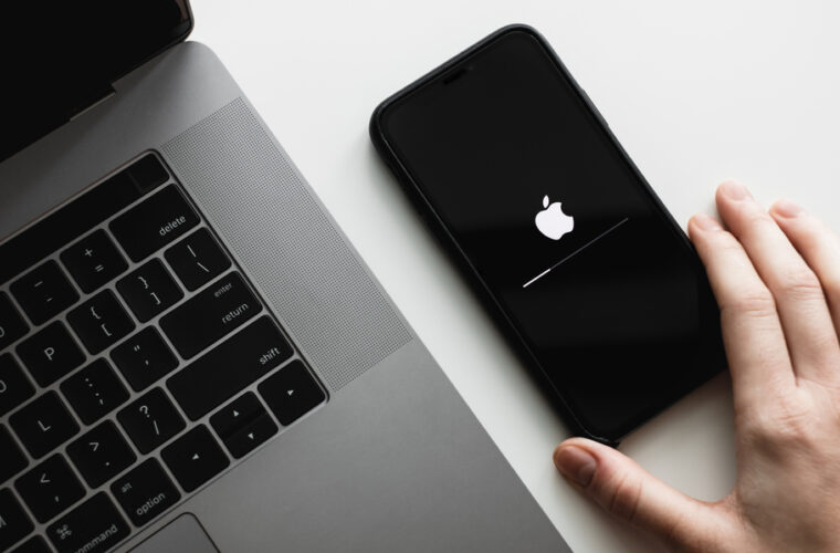 ILoveQatar.net | Apple releases urgent security update to fix high-risk ...