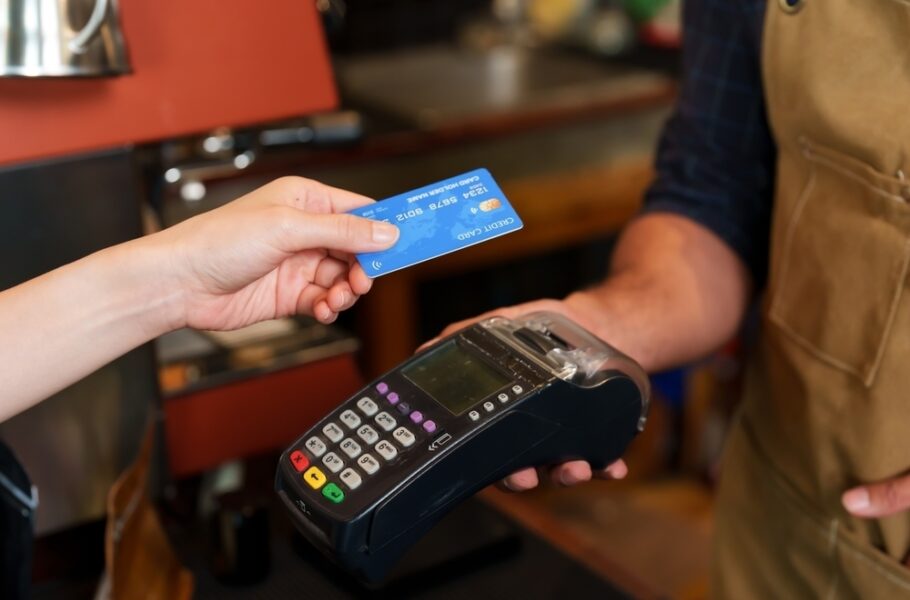 ILoveQatar.net | Poori & Karak temporarily suspends cash payments after ...