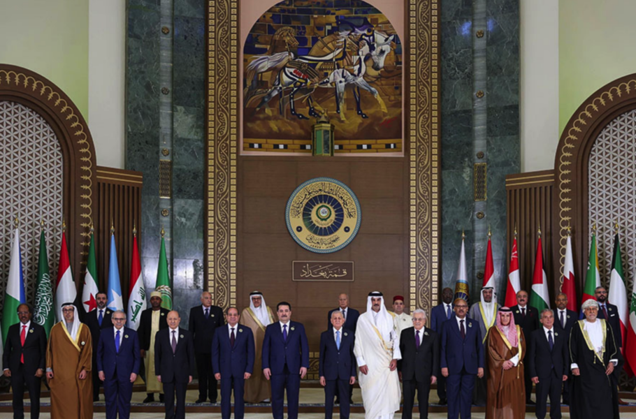 ILoveQatar.net | The Amir participates in Thirty-Fourth Arab Summit
