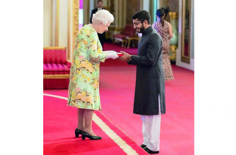 ILoveQatar.net | Queen Elizabeth honours GU-Q alumnus for exemplary work