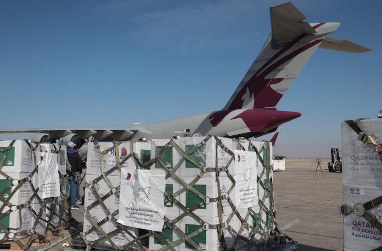 ILoveQatar.net | Sixth Qatari plane arrives in Syria with 32 tons of ...