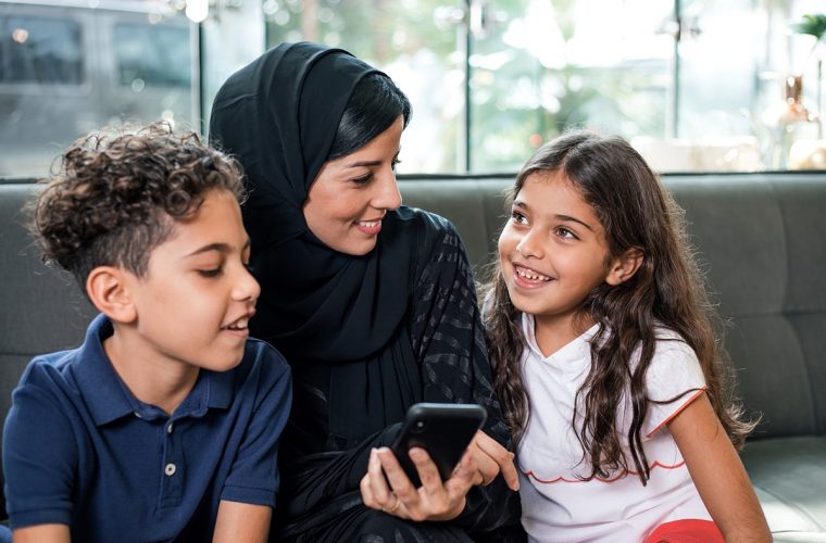 ILoveQatar.net | Uber Launches UberXL and provides riders with a new ...