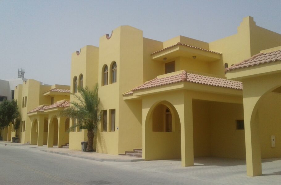 ILoveQatar.net | Western Compound villa 4 beds-Khartiyat QR10,000