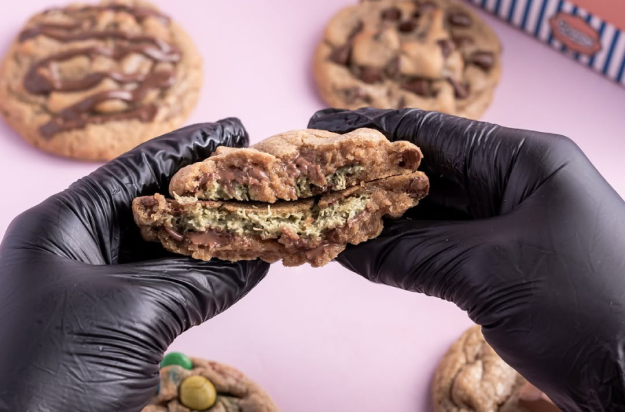 ILoveQatar.net | Unique pistachio kunafa chocolate desserts to try in Doha