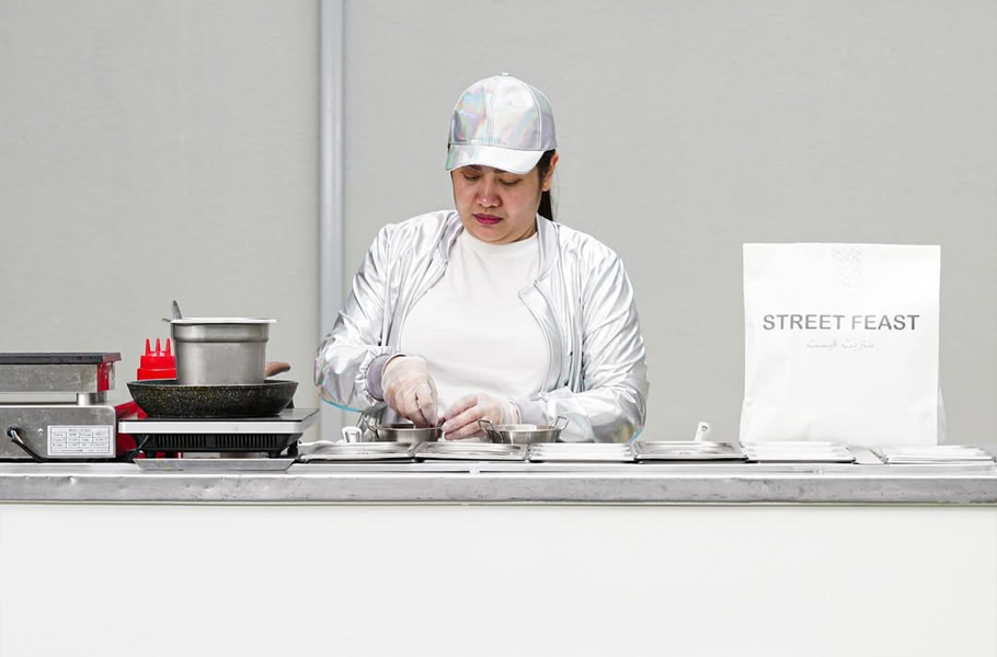 ILoveQatar.net | Live food & beverage catering carts in Qatar