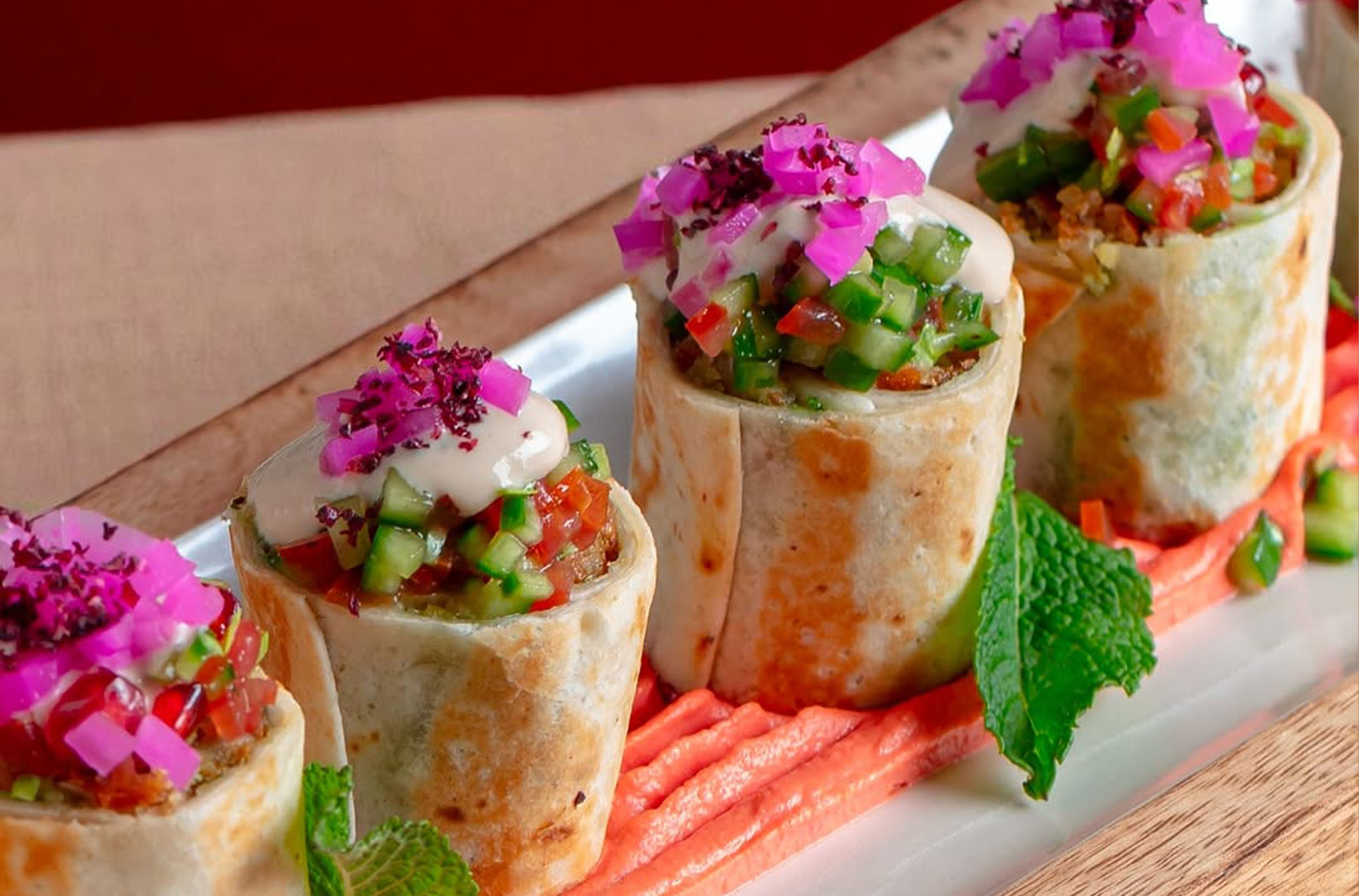 ILoveQatar.net | Where to eat at Gewan Island