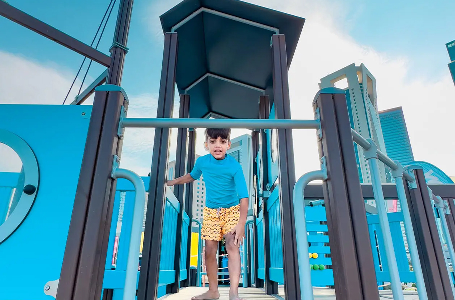 ILoveQatar.net | Kid-friendly beaches with playgrounds in Qatar